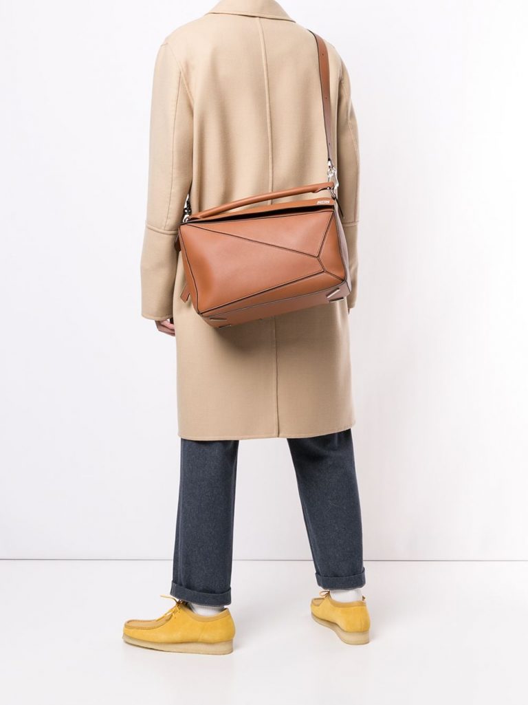 Loewe Puzzle包包開箱使用心得及Loewe包包購買資訊分享 - Hi JC.